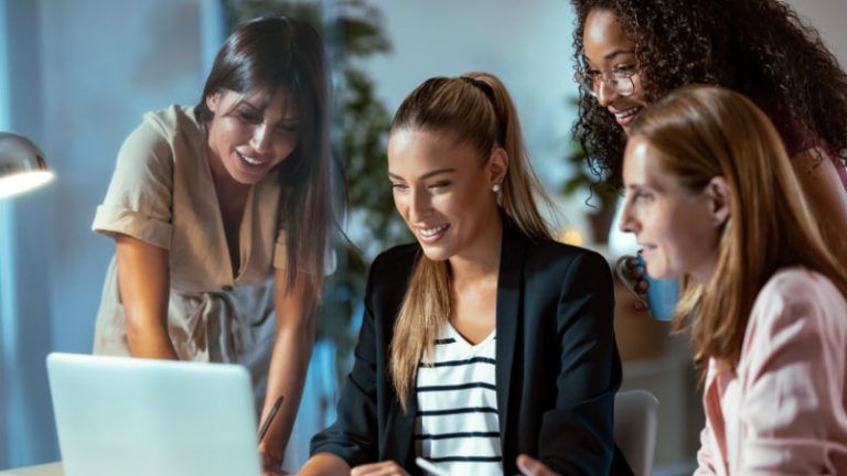 ¿Qué es el Desarrollo Personal? Beneficios, Áreas y Ejemplos